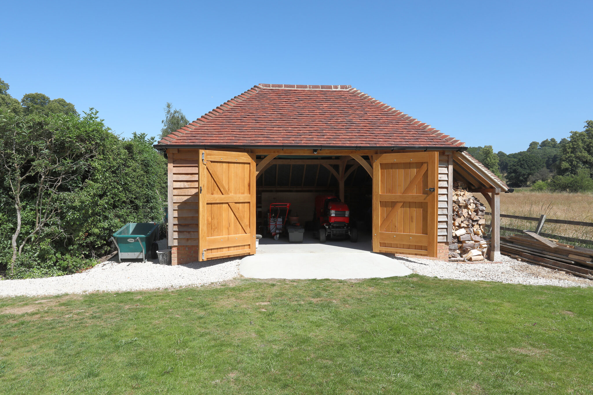 Bespoke Oak Framed Single Garages | Fast UK Delivery