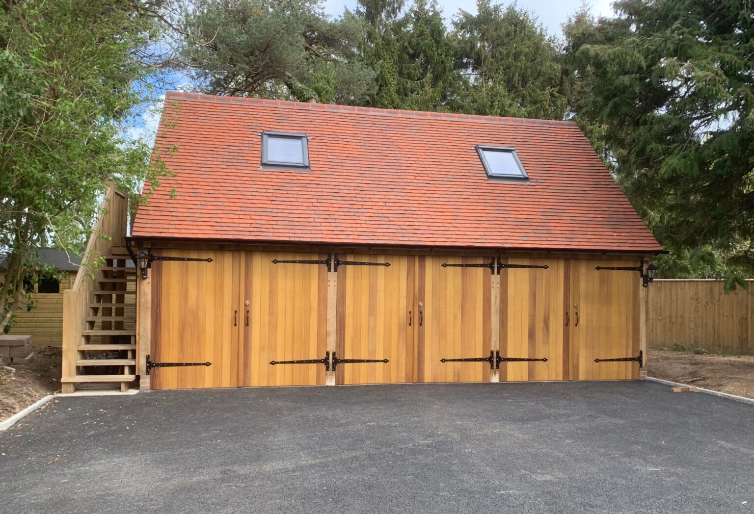 Three Bay Garage with Room Above Gallery - Oak Frames Direct